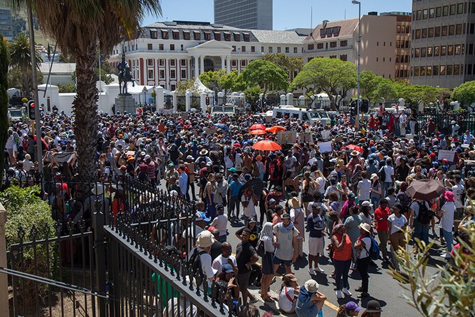 Thousands in Fees Must Fall march on Parliament | GroundUp