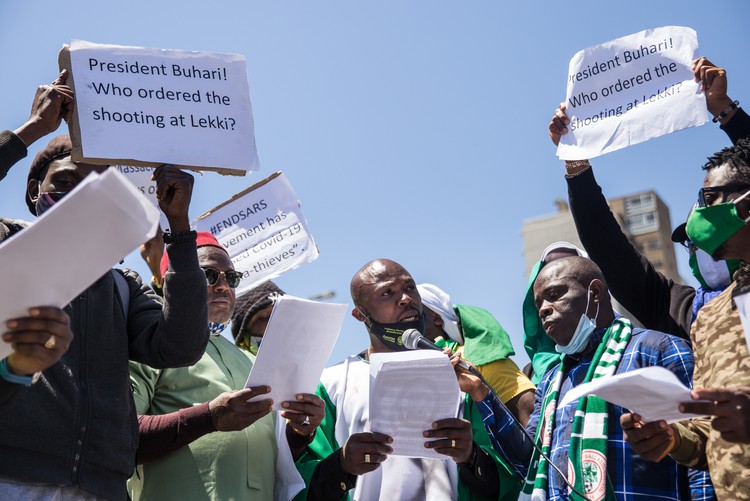 Nigerian protesters want Ramaphosa to help end SARS unrest | GroundUp