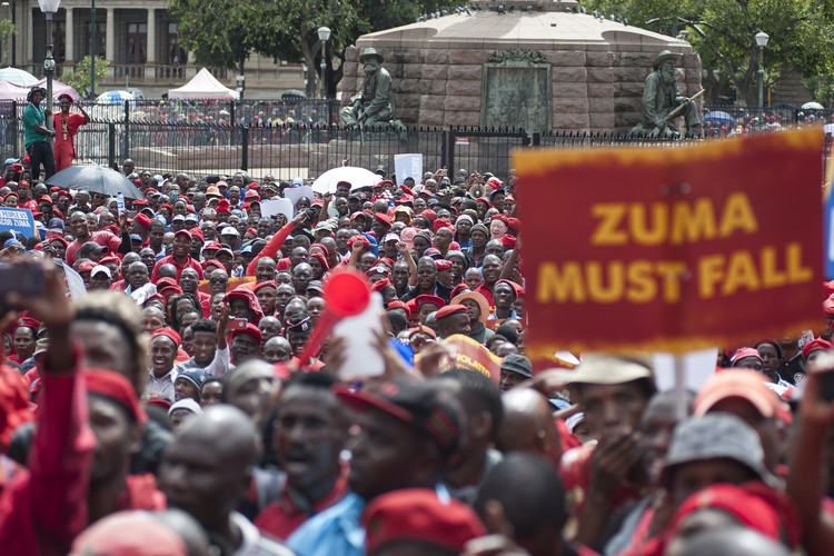 In photos: Anti-Zuma march on Union Buildings | GroundUp