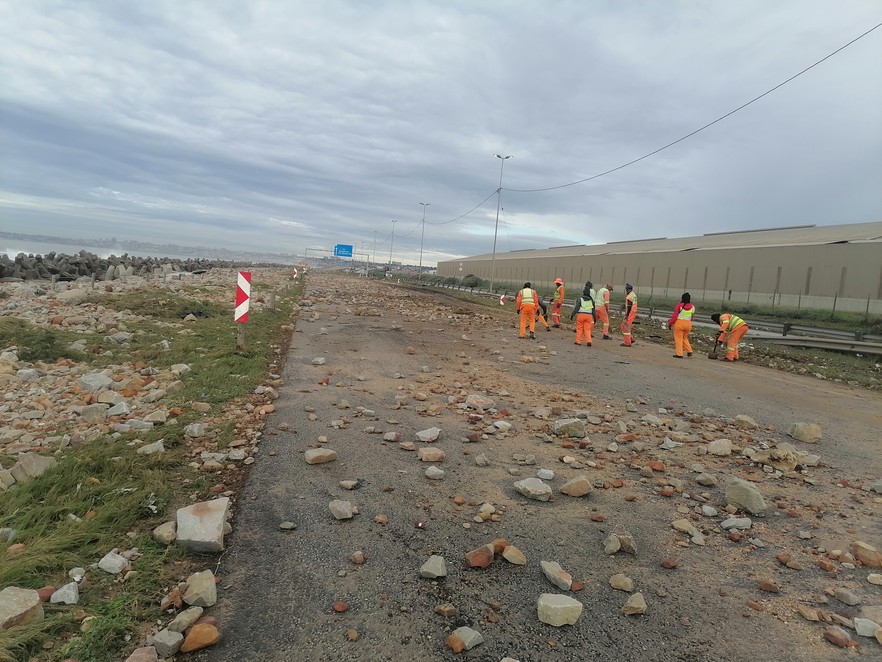 Deadly storm creates havoc from Gqeberha to Tongaat | GroundUp
