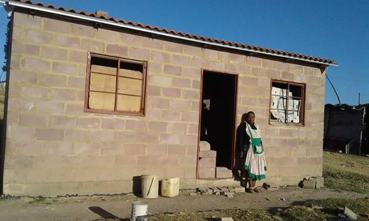 Mount Frere residents occupy unfinished RDP houses | GroundUp