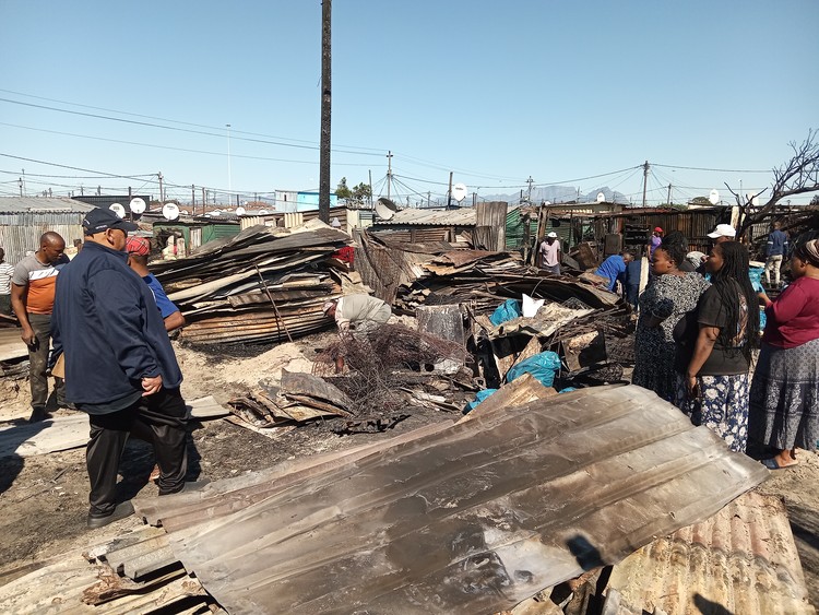 Over 70 people left homeless after Khayelitsha fire | GroundUp