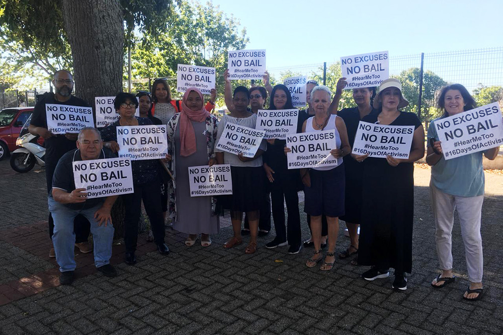 Award-winning children’s book author Dianne Case stabbed 14 times ...