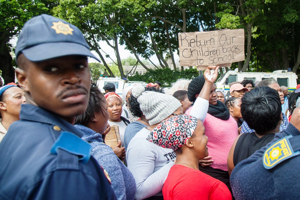 Student protest disrupts UCT activities | GroundUp