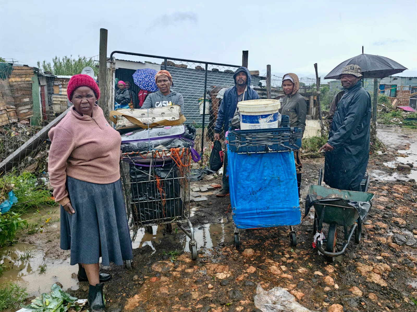 Many Komani shack dwellers dare not move to safety despite floods ...