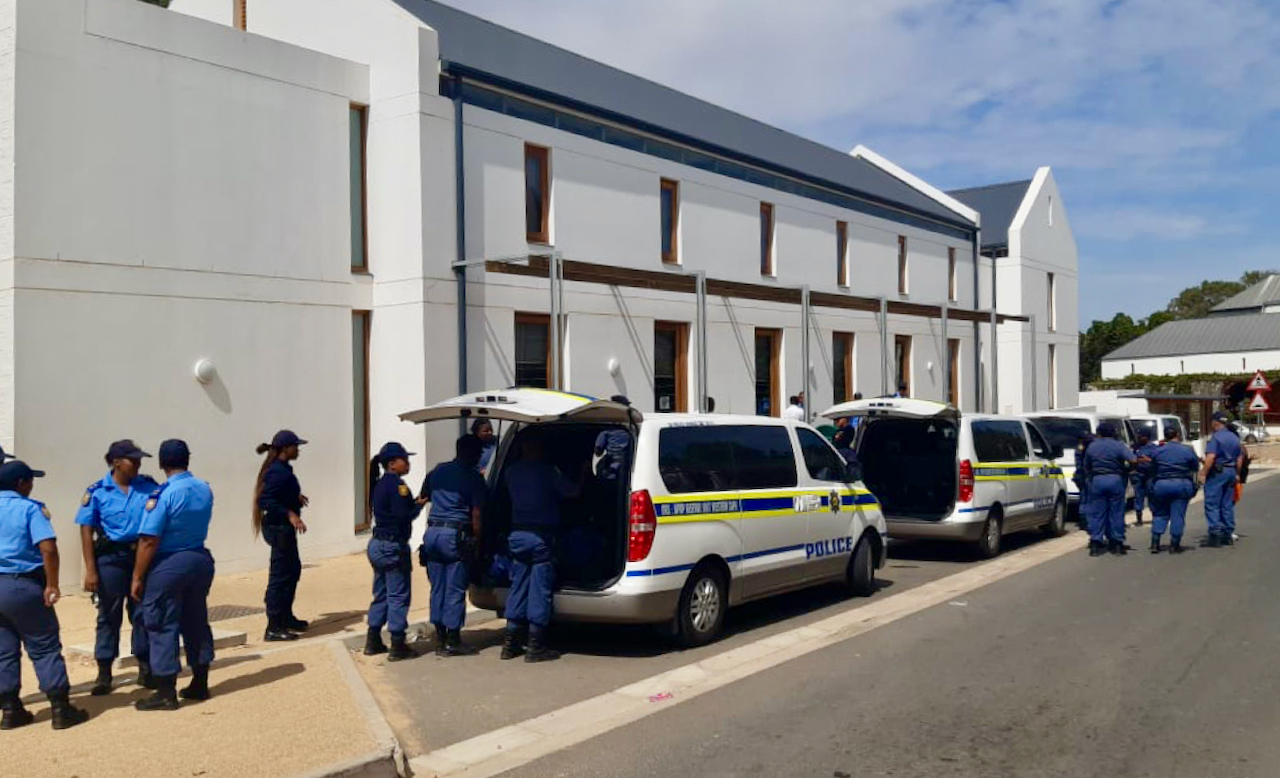 Police remove students protesters at Malmesbury college | GroundUp