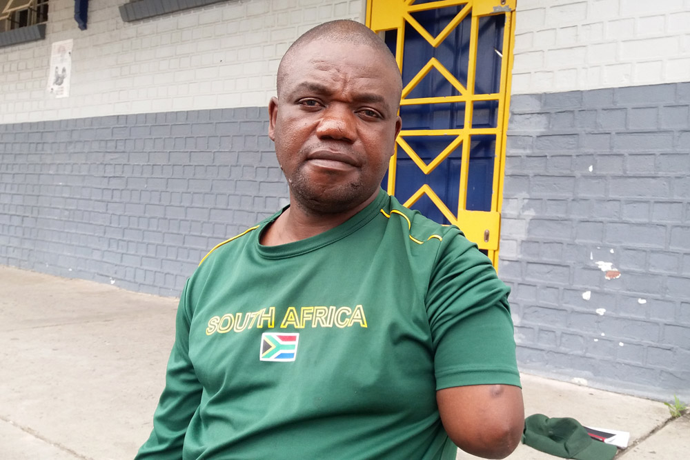 No compensation for Zimbabwean worker who lost his arm | GroundUp