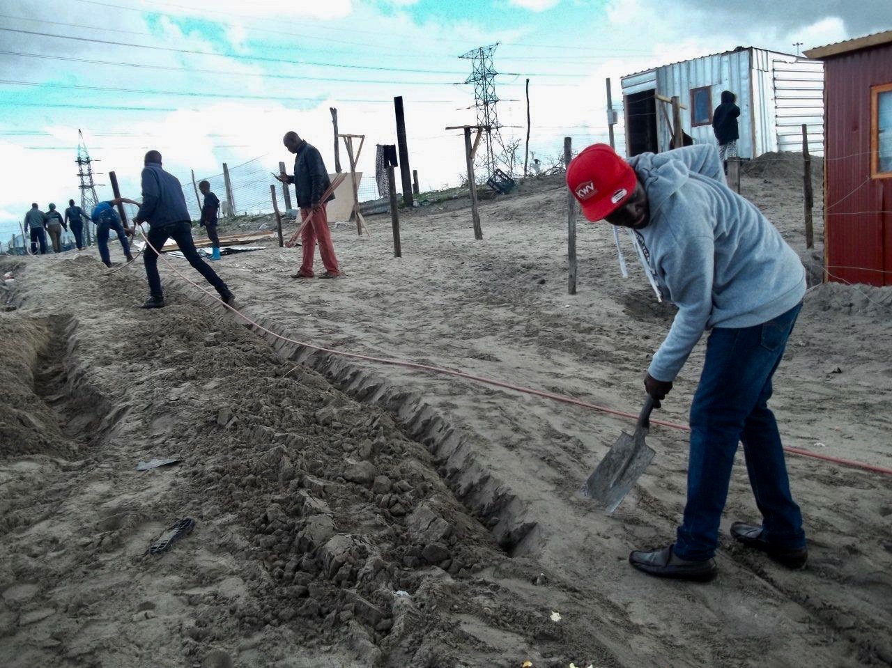 Khayelitsha residents install their own communal taps | GroundUp