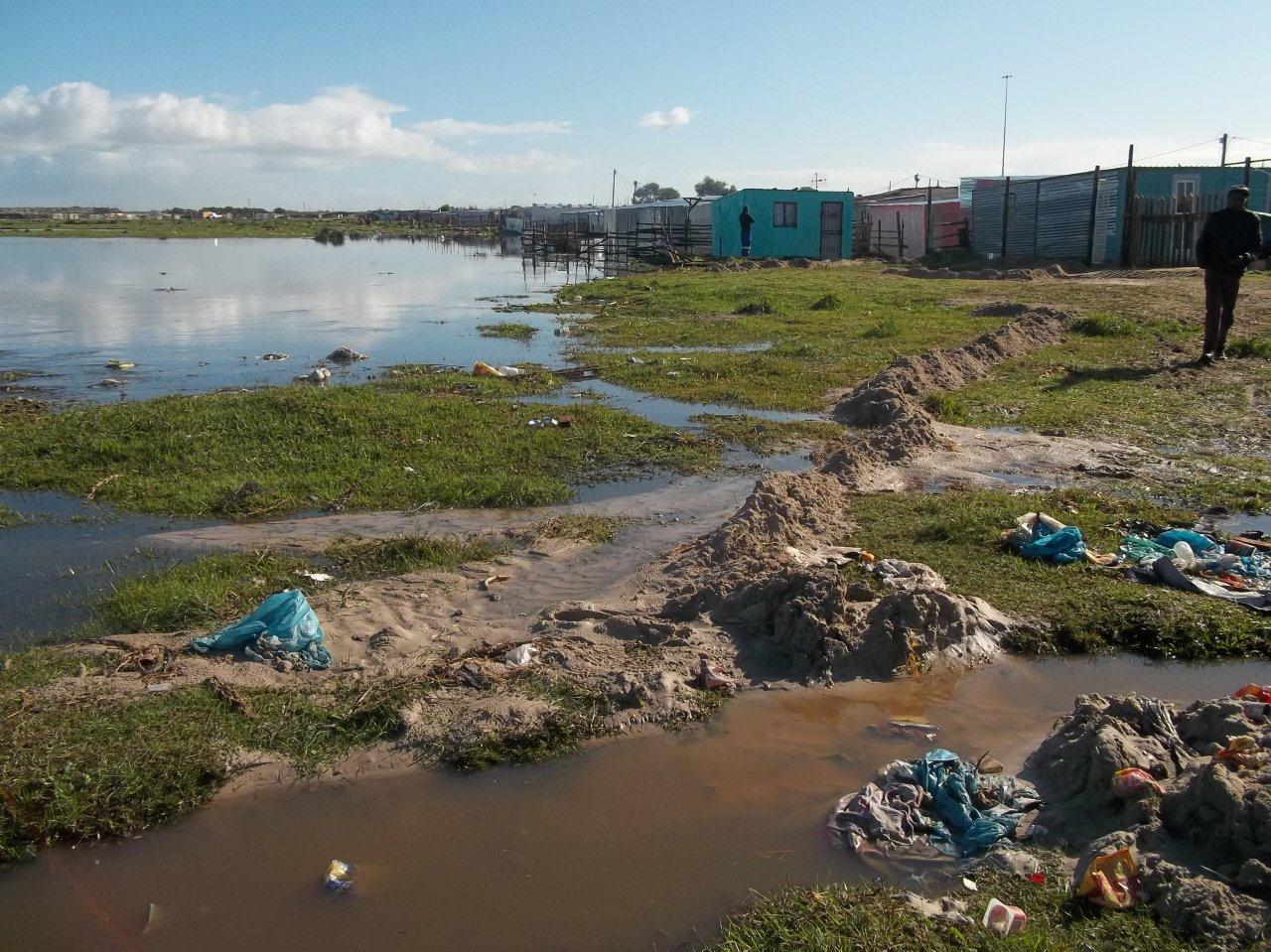 Cape storm leaves hundreds without “toilets” | GroundUp