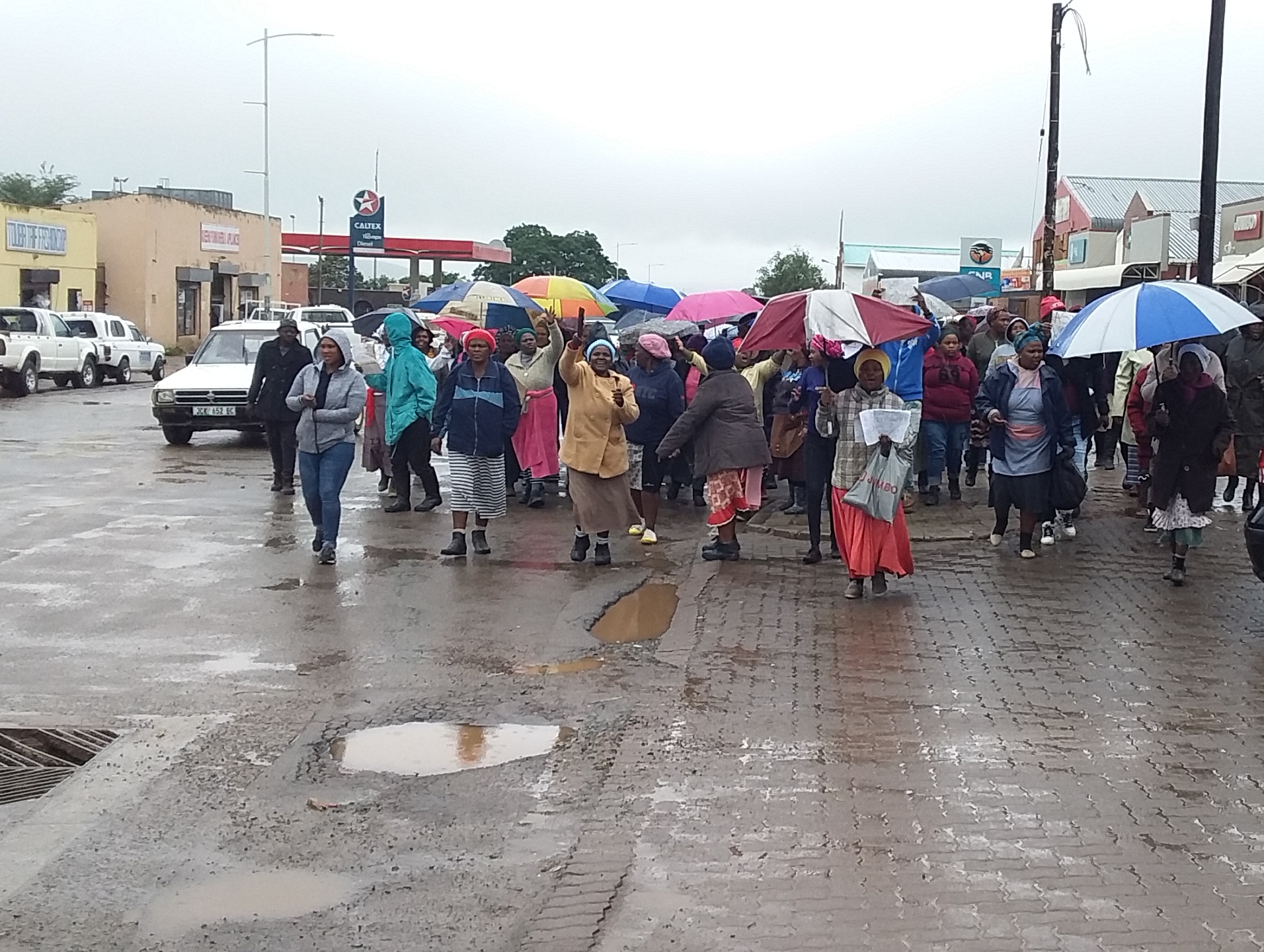 Cofimvaba protesters tell their mayor to start working | GroundUp